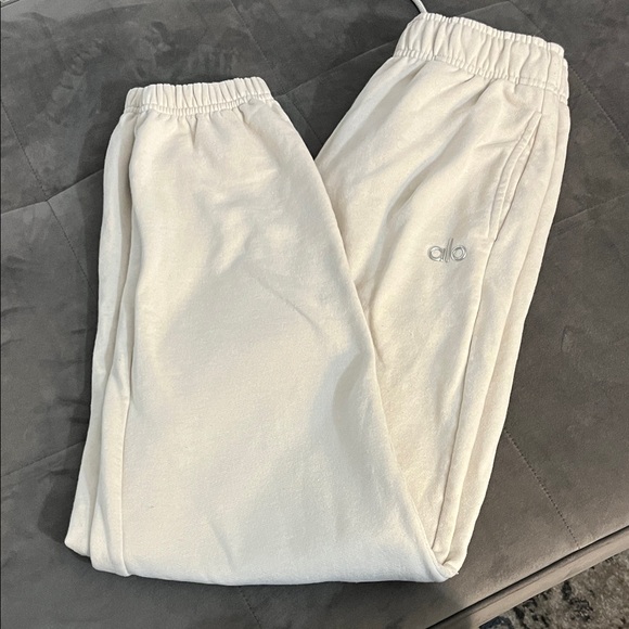 ALO Yoga | Pants & Jumpsuits | Alo White Sweatpants | Poshmark